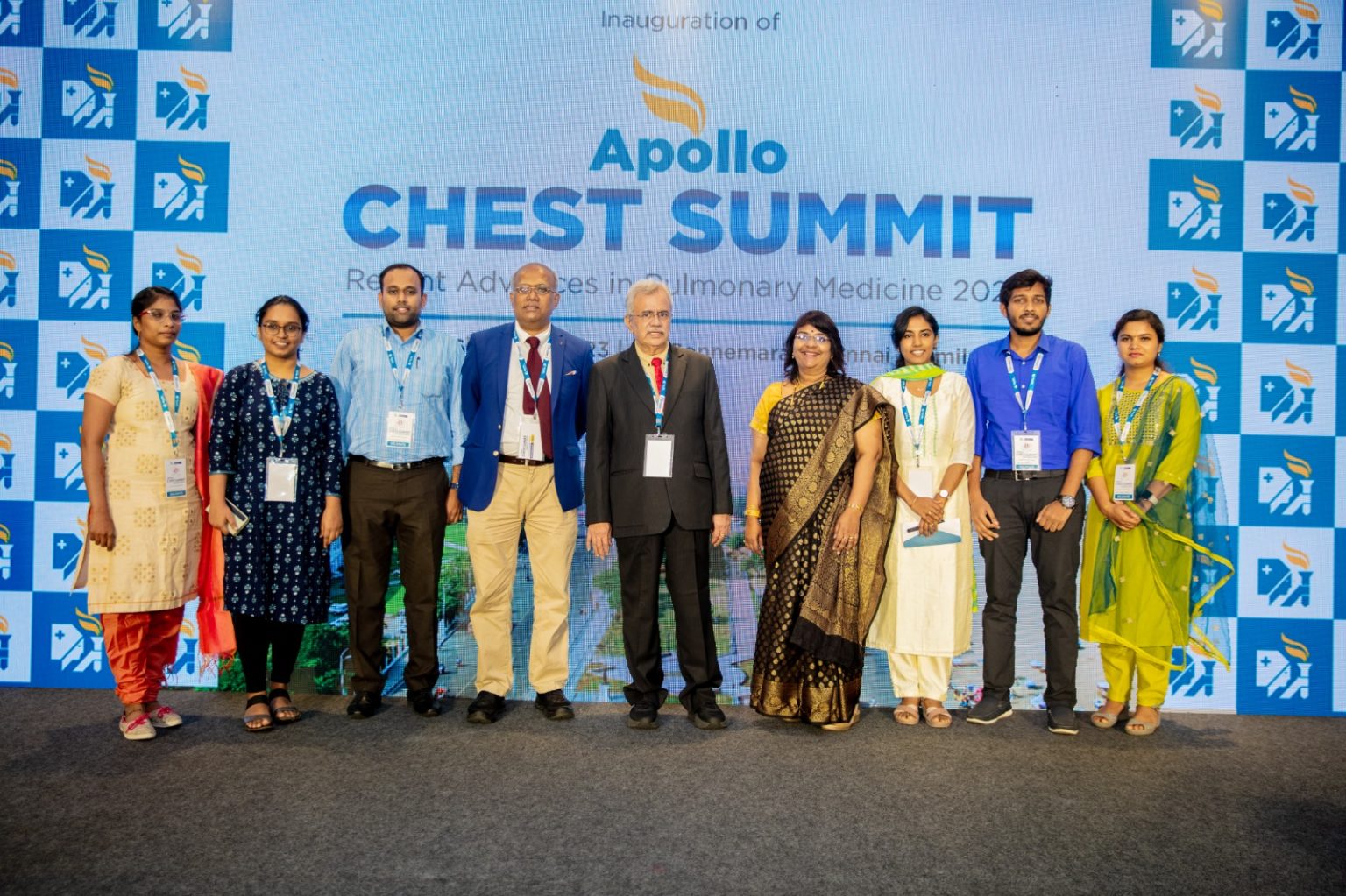 Izibhedlele zaseApollo, eChennai ziququzelele iNgqungquthela ye-Apollo ...